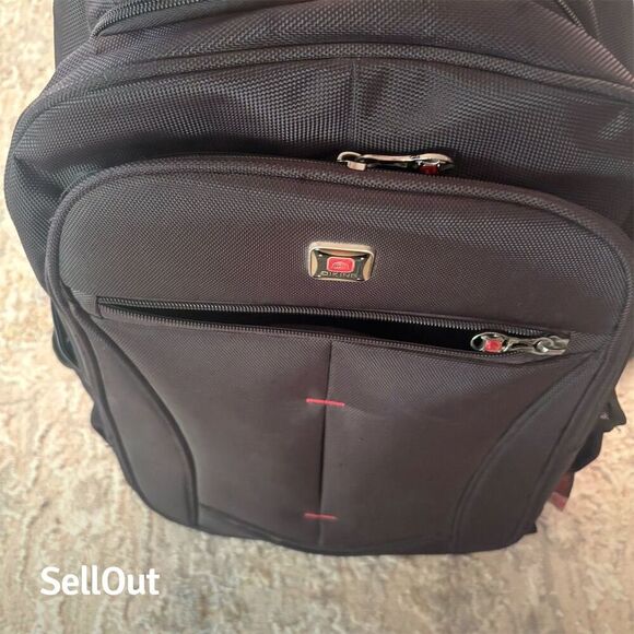 SwissGear | Other | Swissgear Airflow Backpack Black With Laptop ...